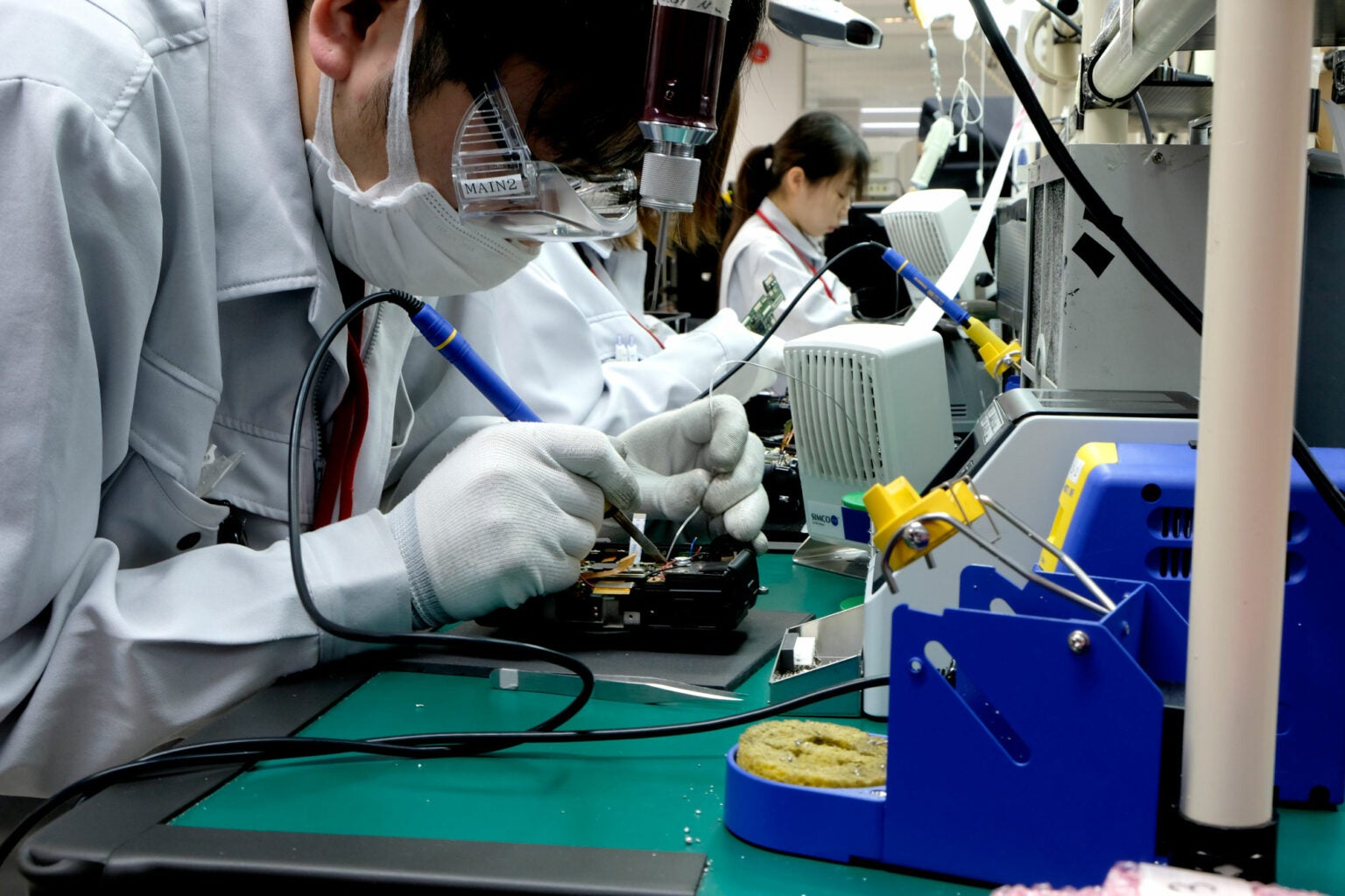 Fujifilm Camera and Lens Factory Tour | Popular Photography