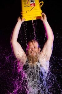 How-To: Shoot an #IceBucketChallenge Speedlite Portrait Photo