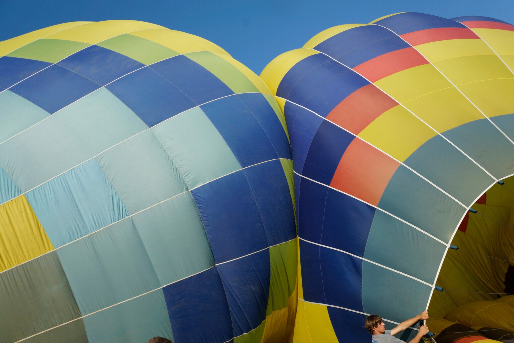 Hands On: Sony Alpha A77 and A65 Translucent Mirror DSLR, Plus DT 16 ...