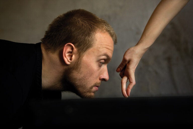 Tips From a Pro: George Lange on Effortless Portrait Photography