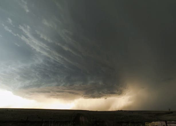 Awesome Timelapse Photography Shows the Power of a Storm Supercell