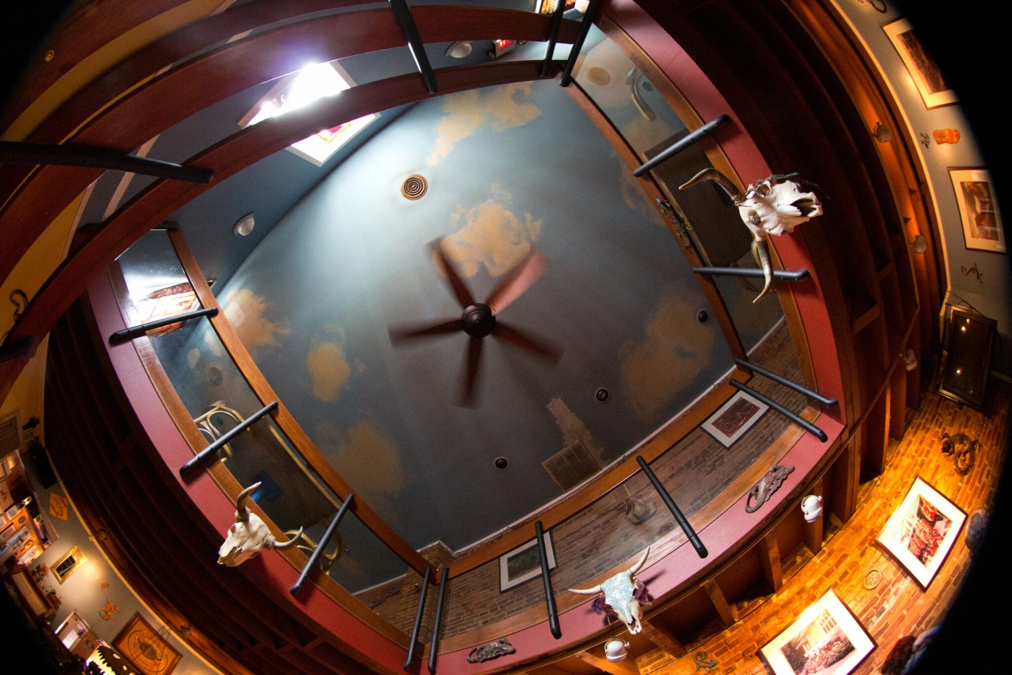 How To: Exaggerate Curves Using a Fisheye Lens | Popular Photography