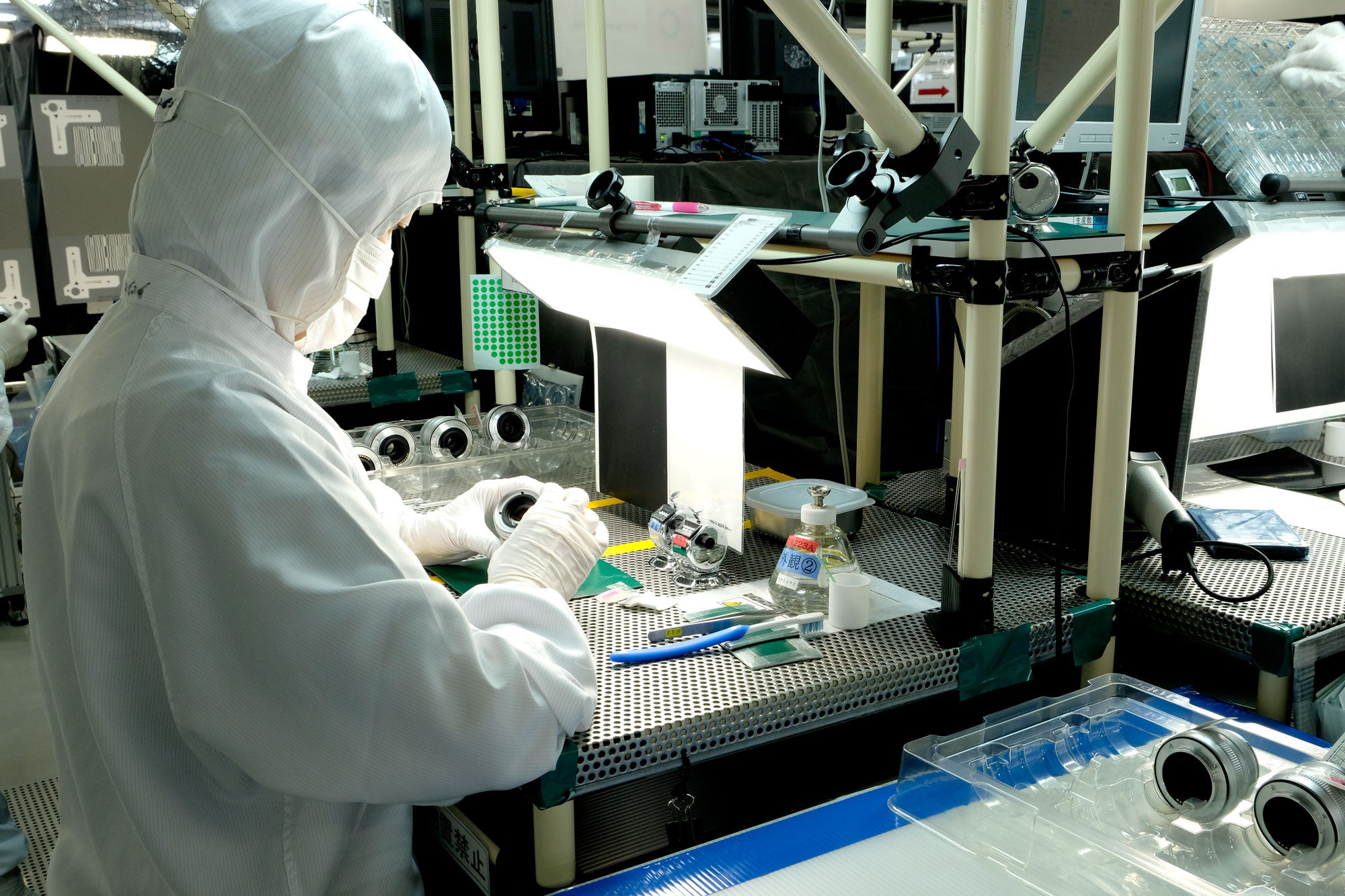 Fujifilm Camera and Lens Factory Tour | Popular Photography