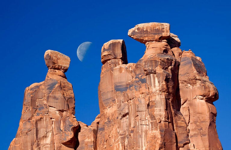 How To: Create Composite Moon Images in Photoshop | Popular Photography