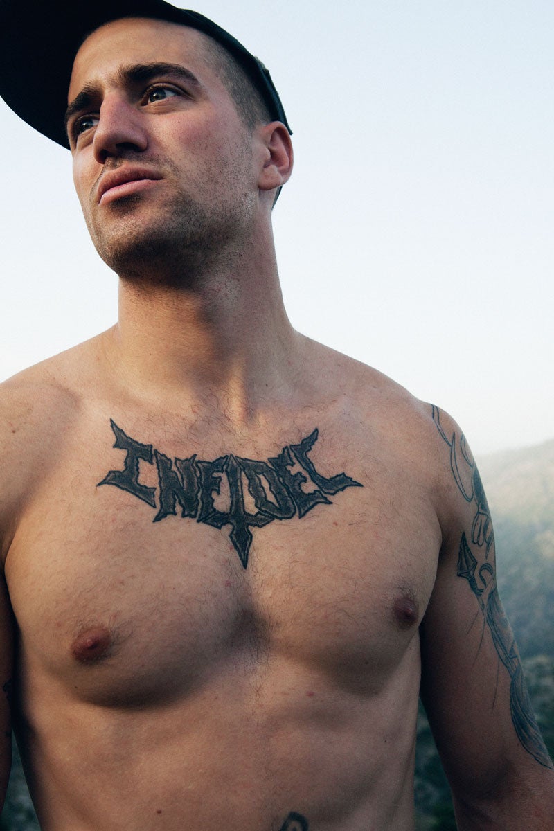 On the Wall: Tim Hetherington's Intimate Portraits of War | Popular ...