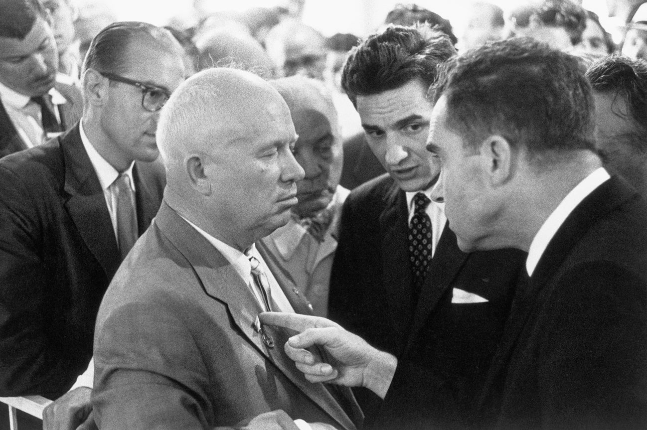 Elliott Erwitt: Sequentially Yours | Popular Photography