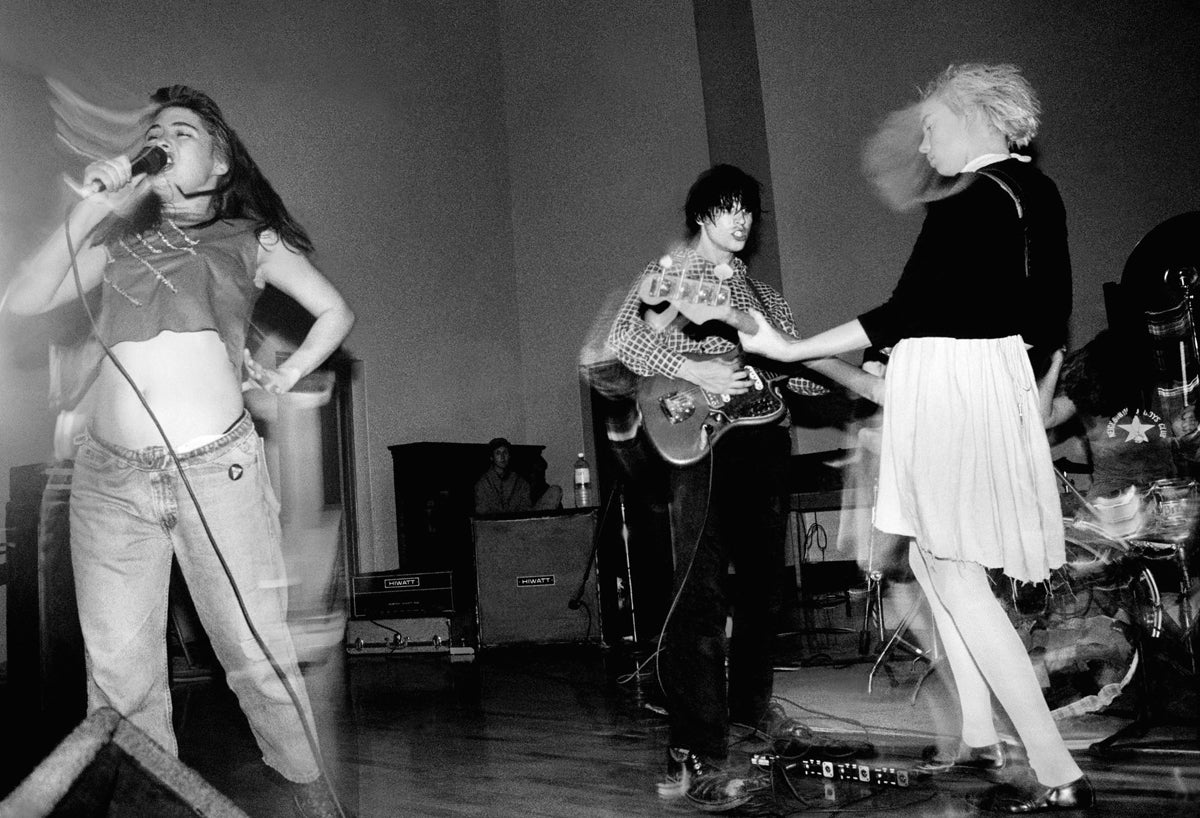 Alice Wheeler Captures the Alternative Spirit of the Northwest In ...