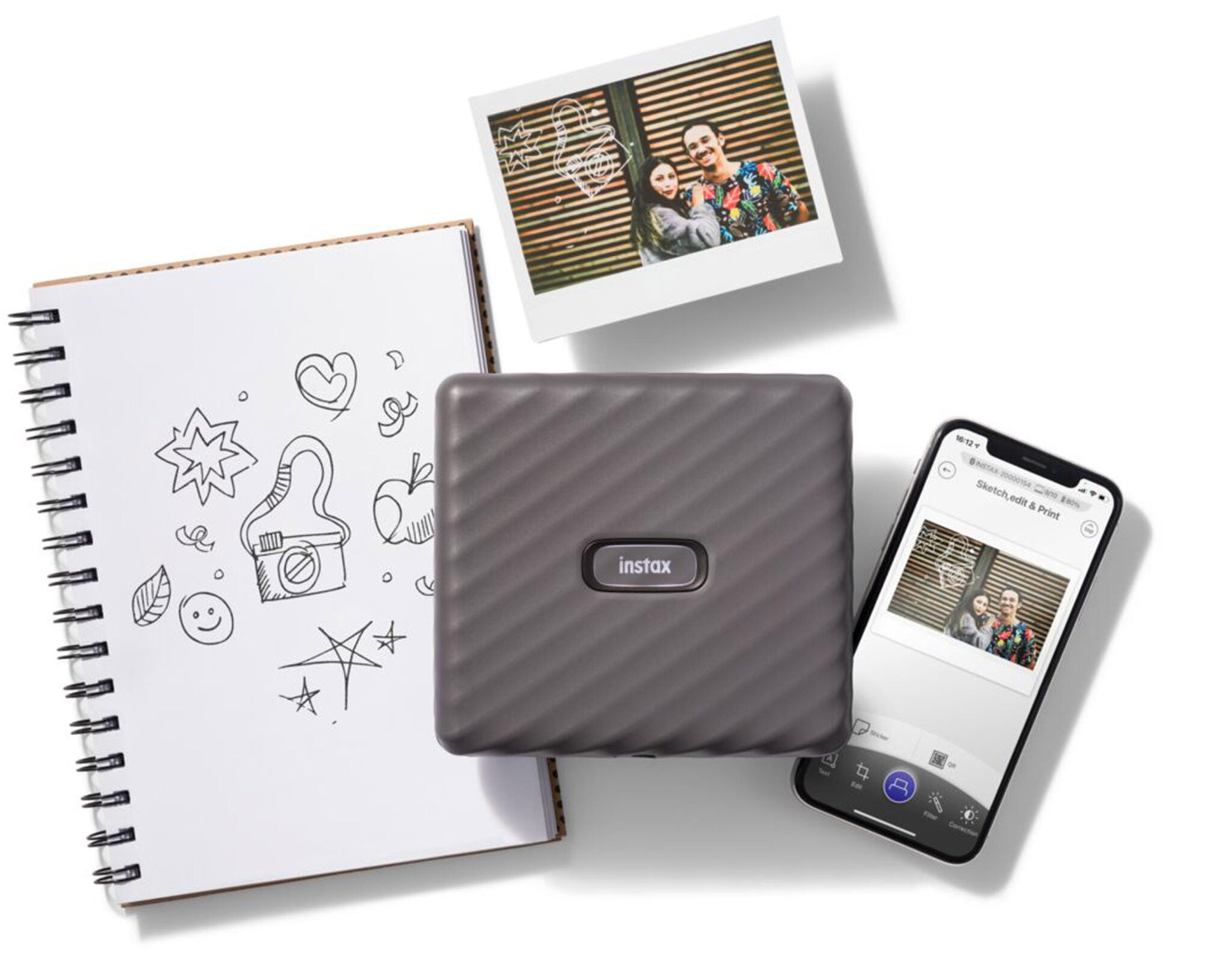 New gear: Fujifilm Instax Wide smartphone printer | Popular Photography