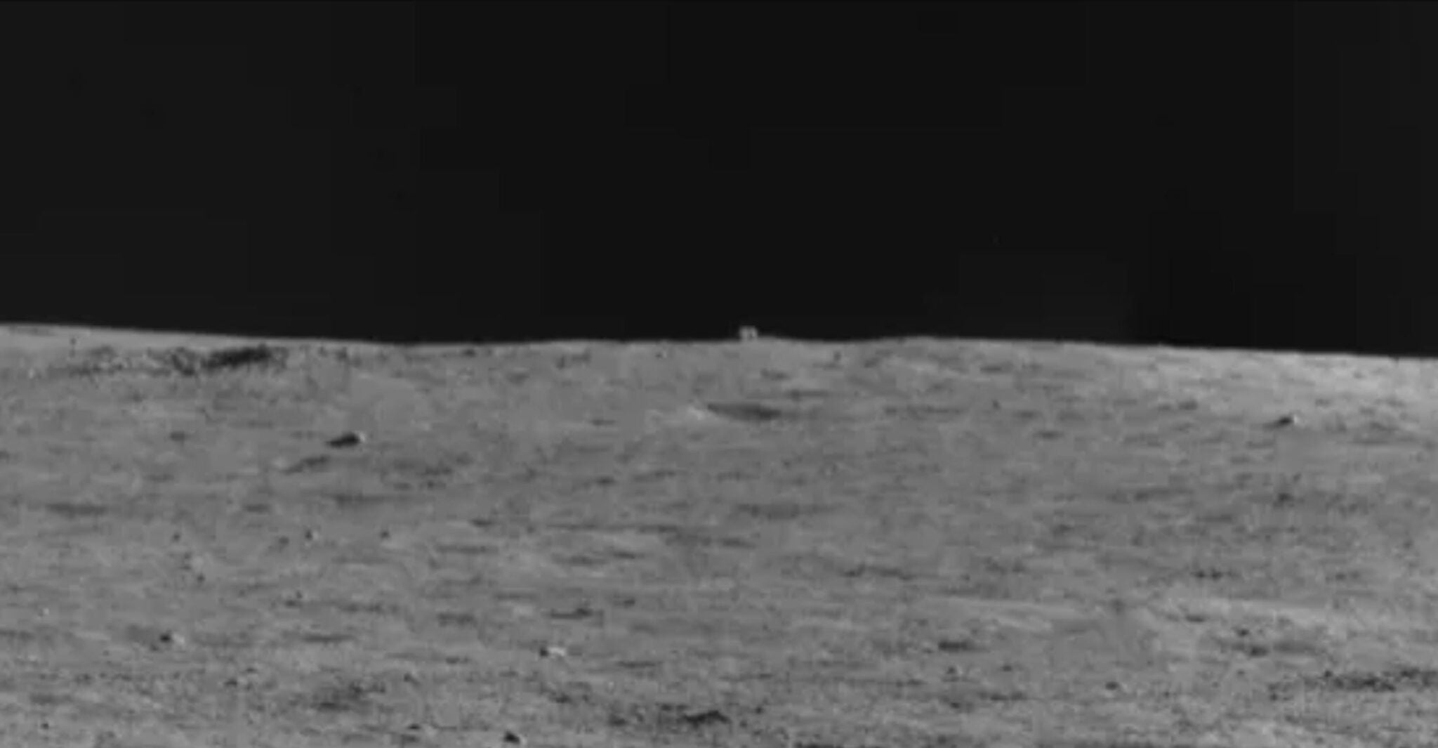 China's Yuta 2 rover finds a 'cube' on the moon | Popular Photography