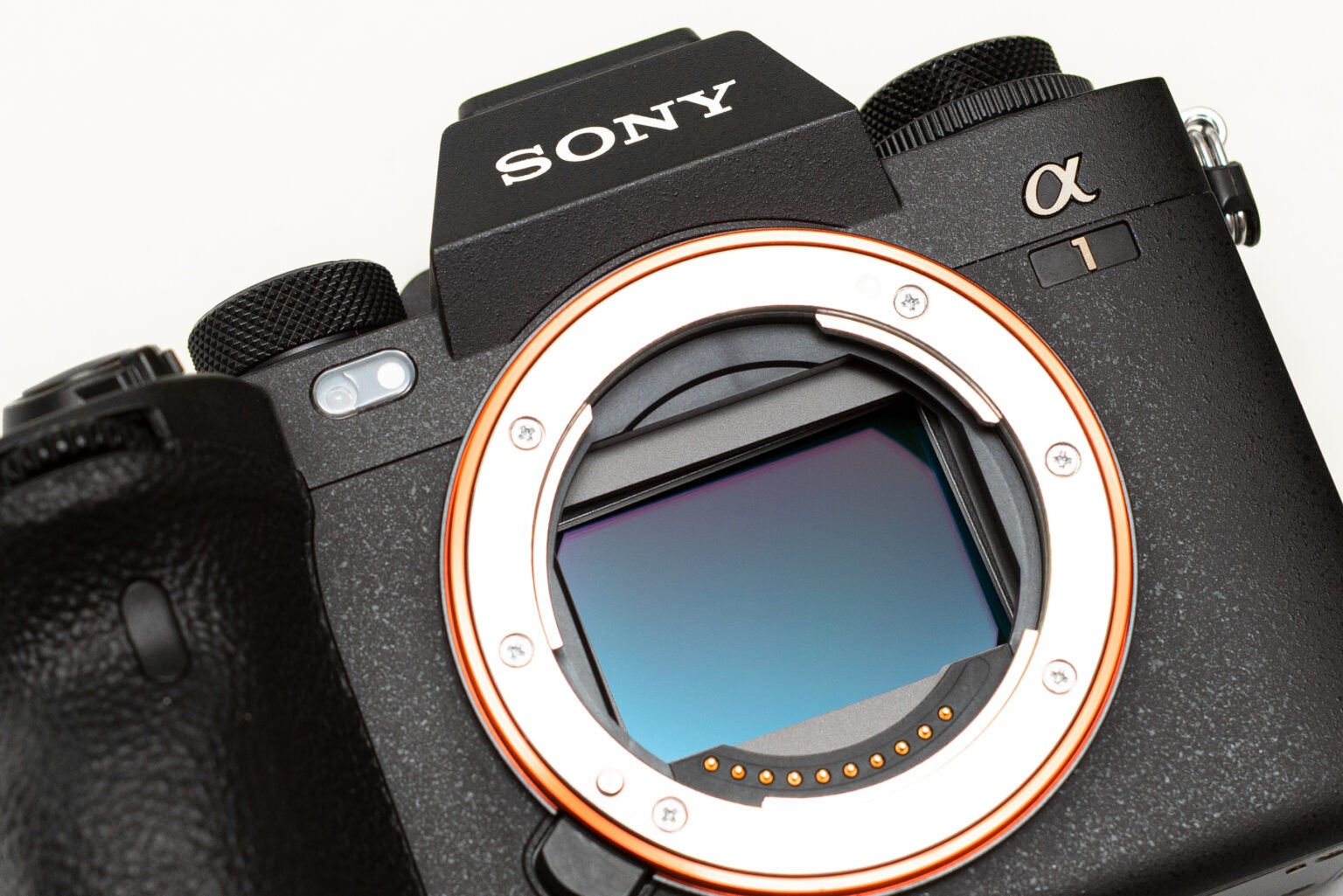 Sony's newest sensor captures twice the light | Popular Photography