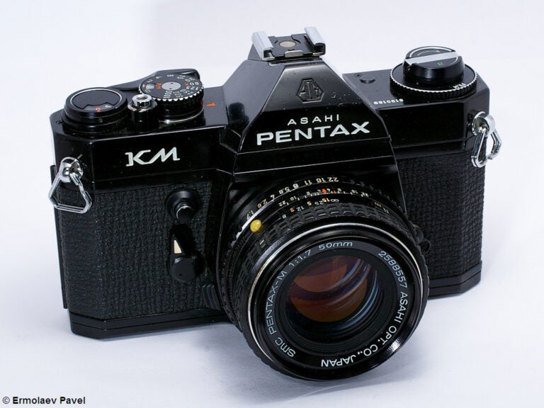 Ten alternatives to high-priced film cameras | Popular Photography