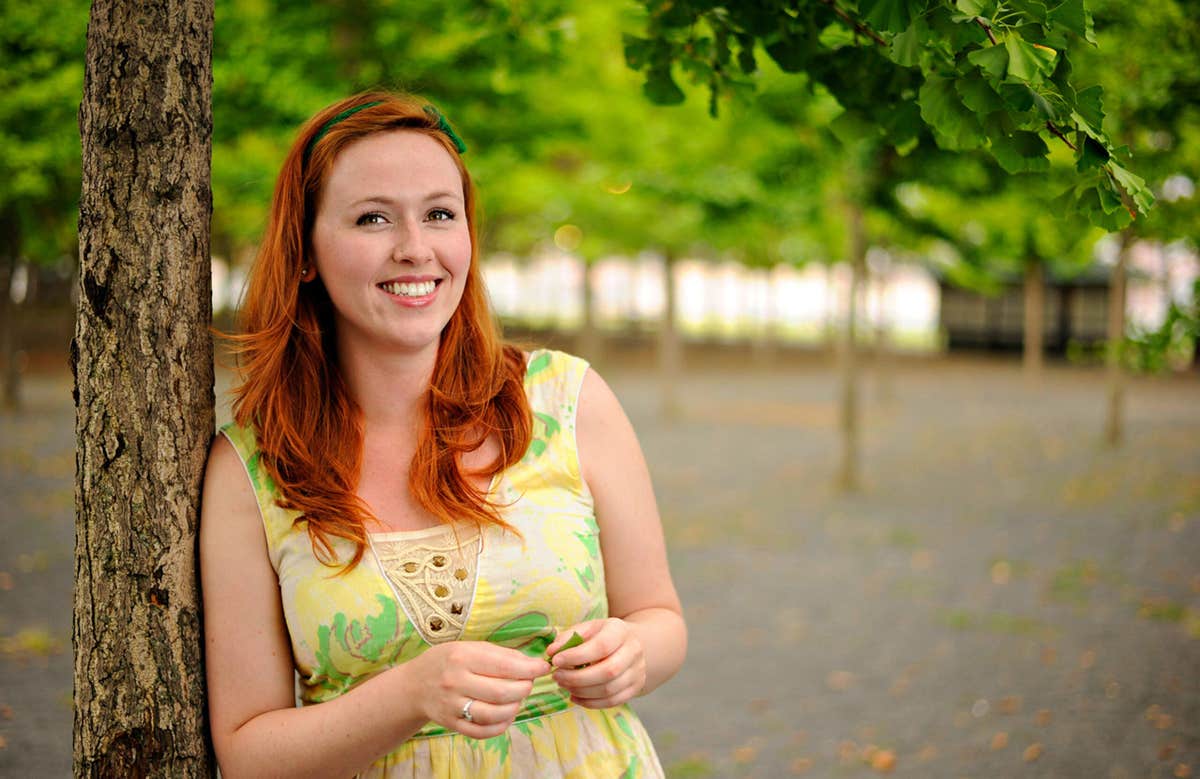 How to get a blurry background in portraits | Popular Photography